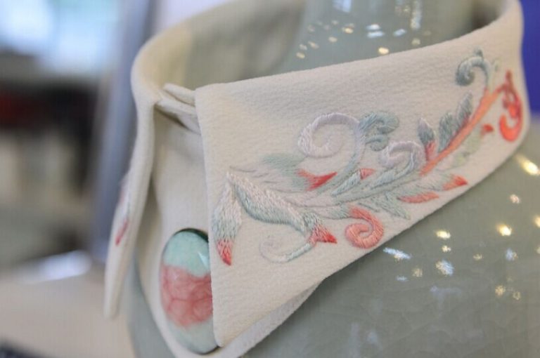 Sichuan Embroidery Introduce