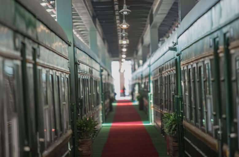 Railway Theme Train Hotel and Train Restaurant(old train compartment)